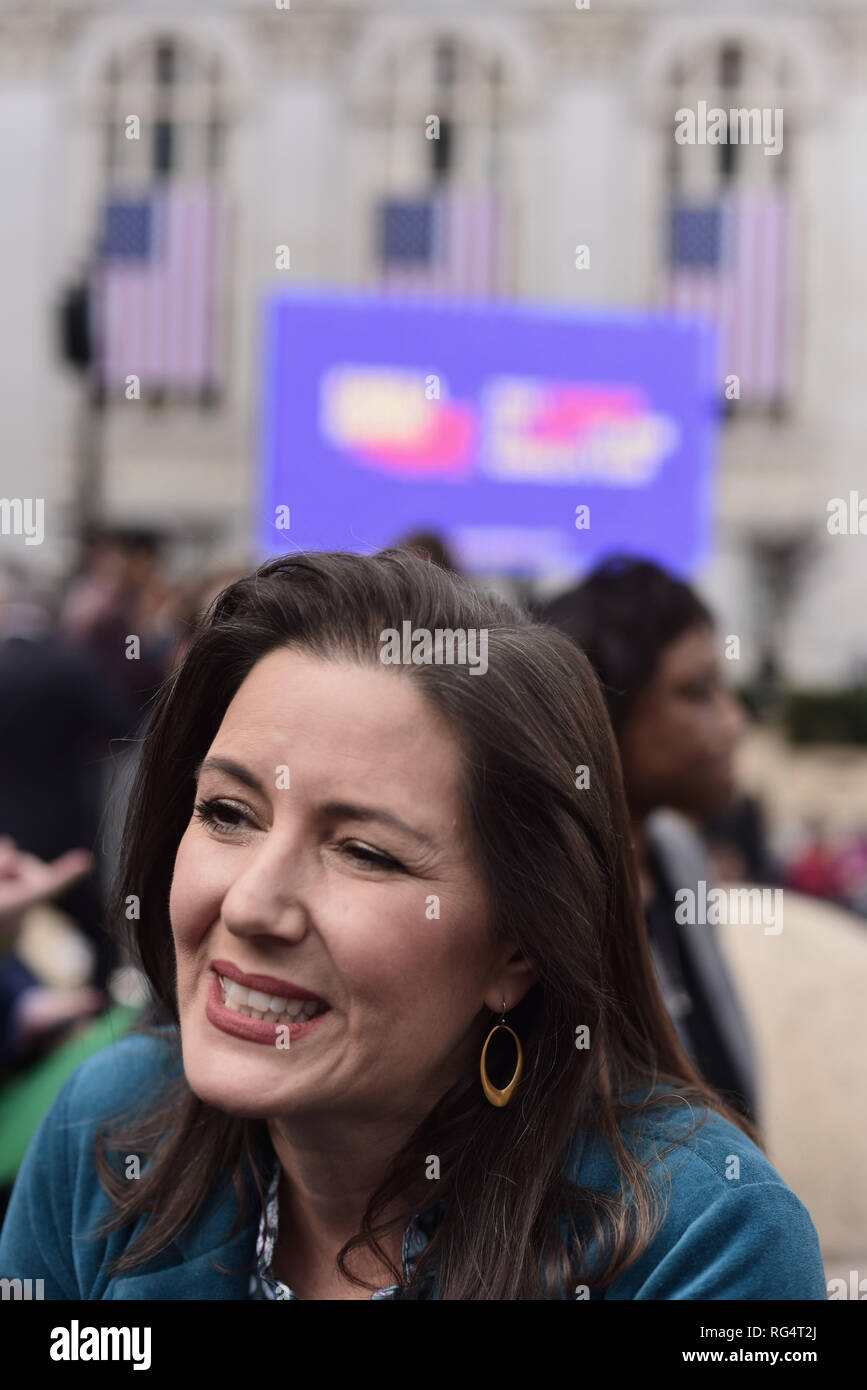 Oakland, California, USA. 27th Jan, 2019. Oakland Mayor Libby Schaaf ...