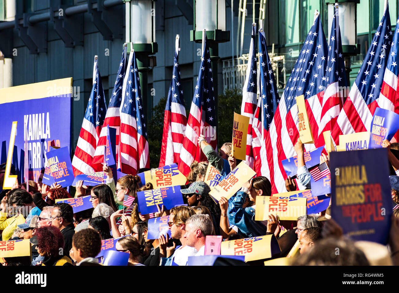 Campaign rally signs hi-res stock photography and images - Alamy