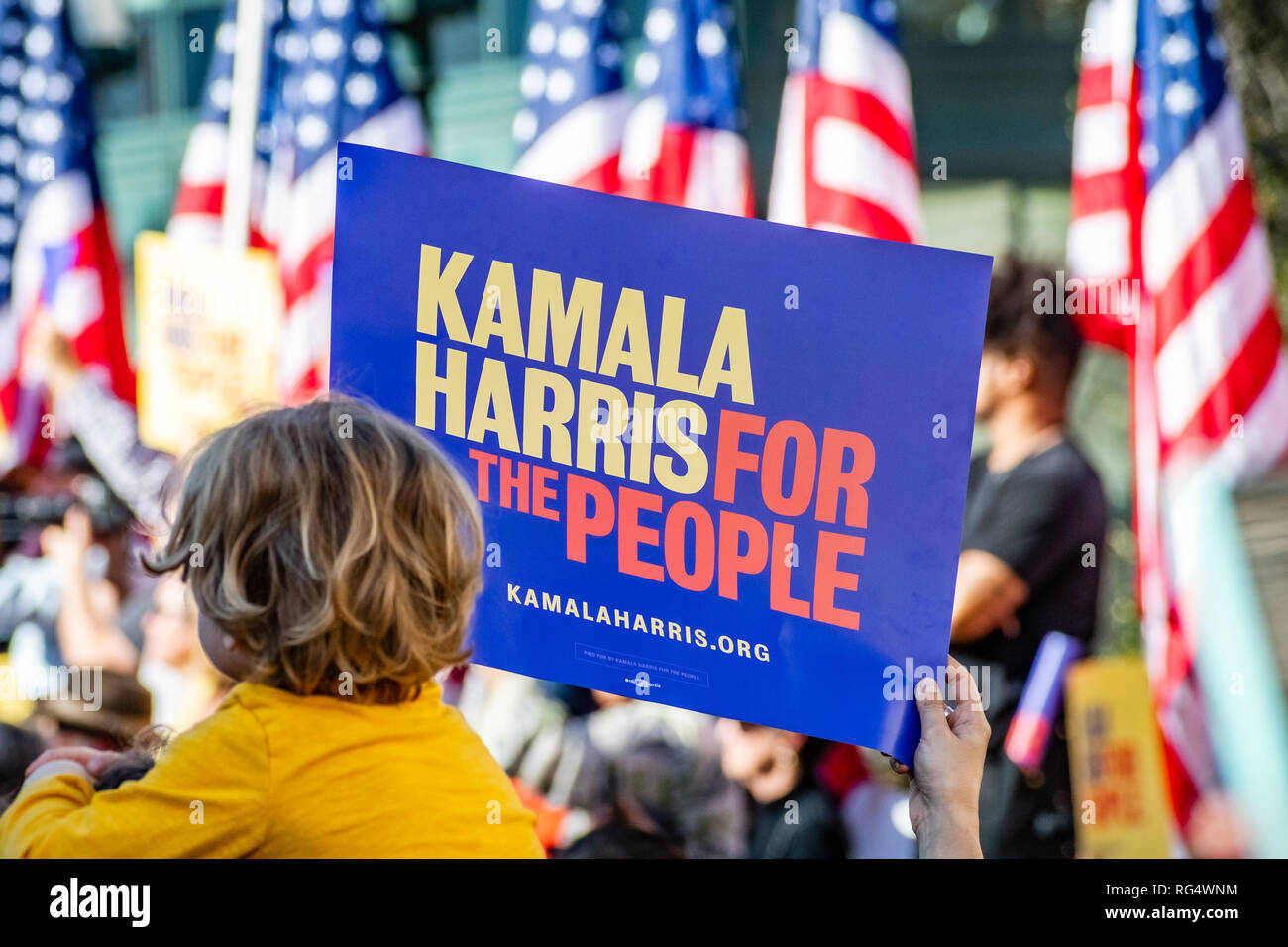 Kamala harris campaign sign hi-res stock photography and images - Alamy
