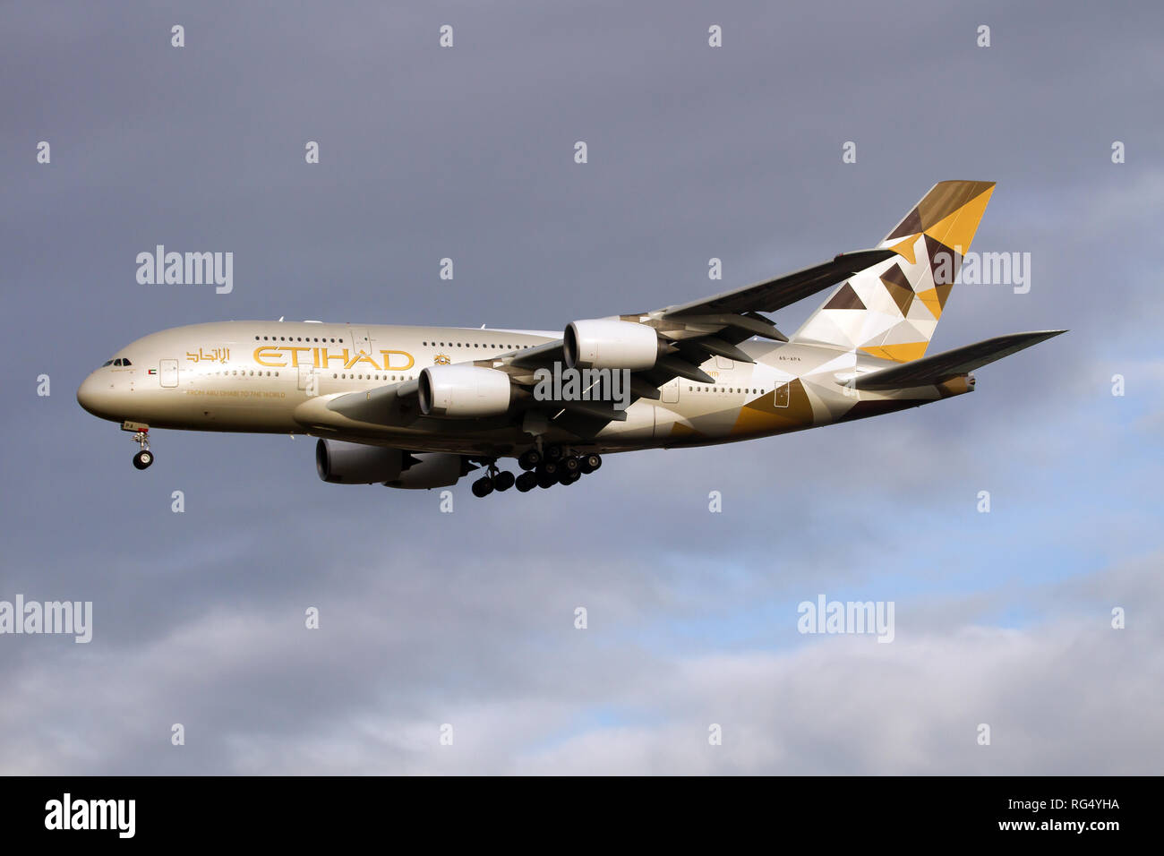Etihad Airways Heathrow Airport High Resolution Stock Photography and ...