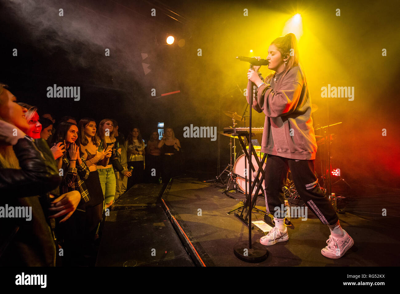 Chelsea cutler concert hi-res stock photography and images - Alamy