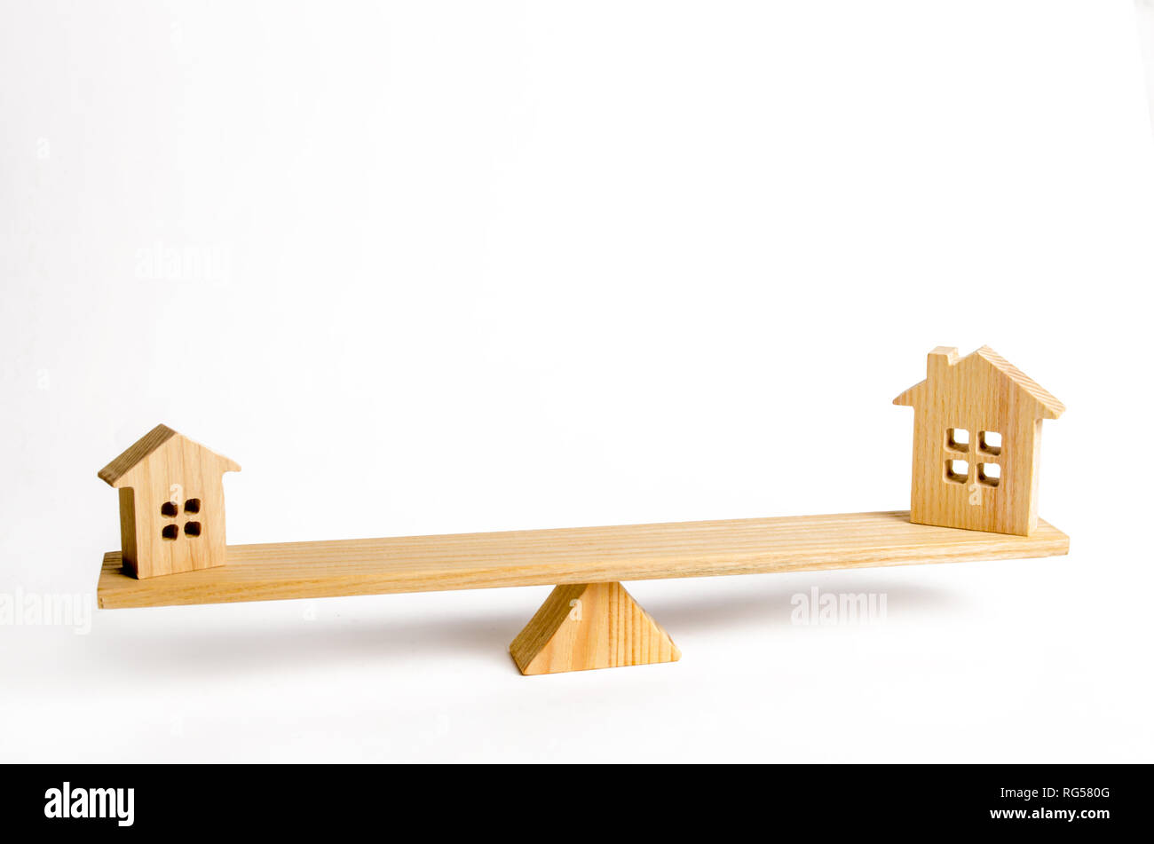 Big arrow diagram hi-res stock photography and images - Alamy