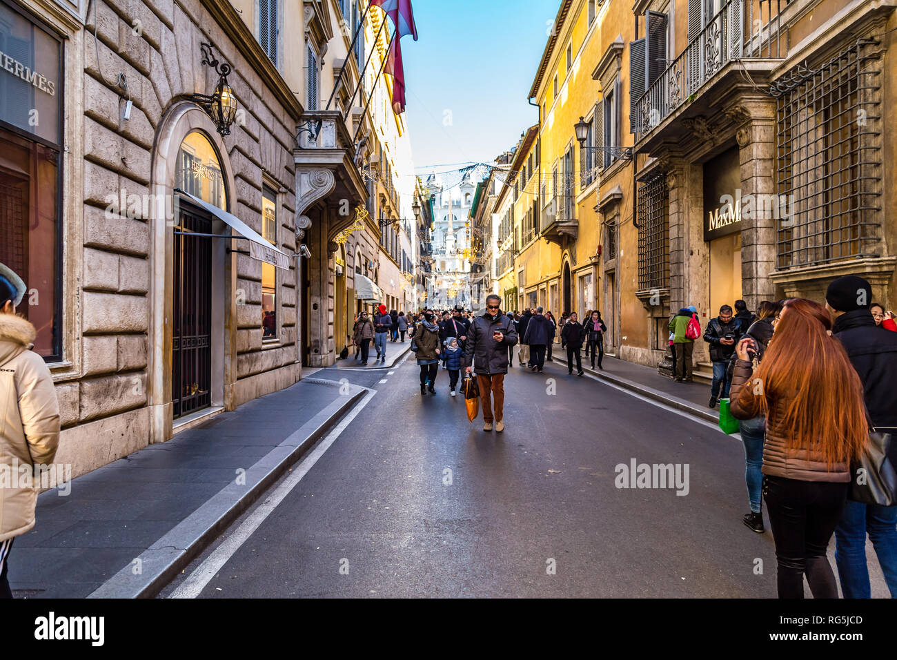 Via de condotti street hi-res stock photography and images - Alamy