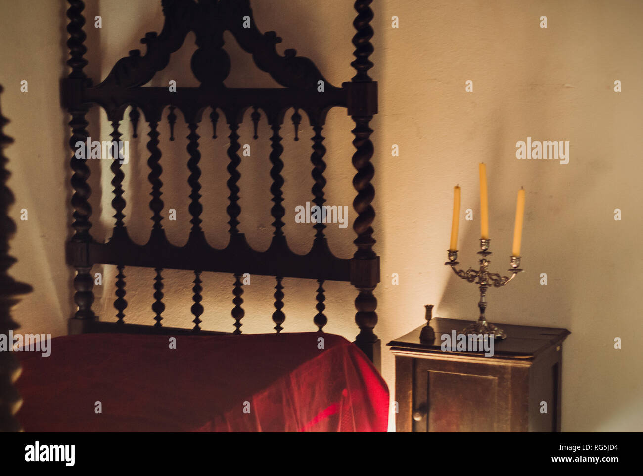 Old Bedroom Portugal High Resolution Stock Photography and Images - Alamy