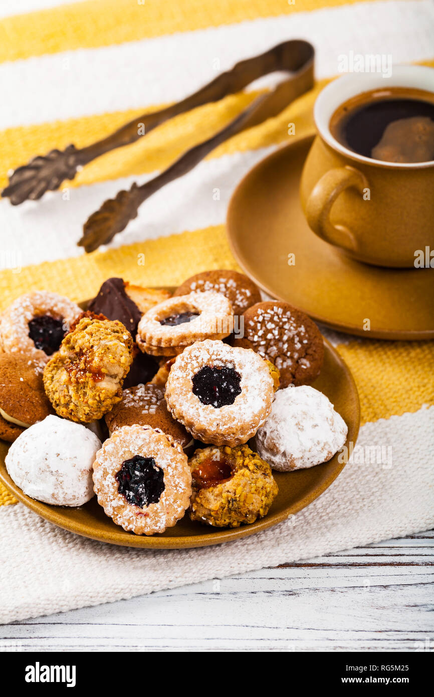 Cookie variety hi-res stock photography and images - Alamy