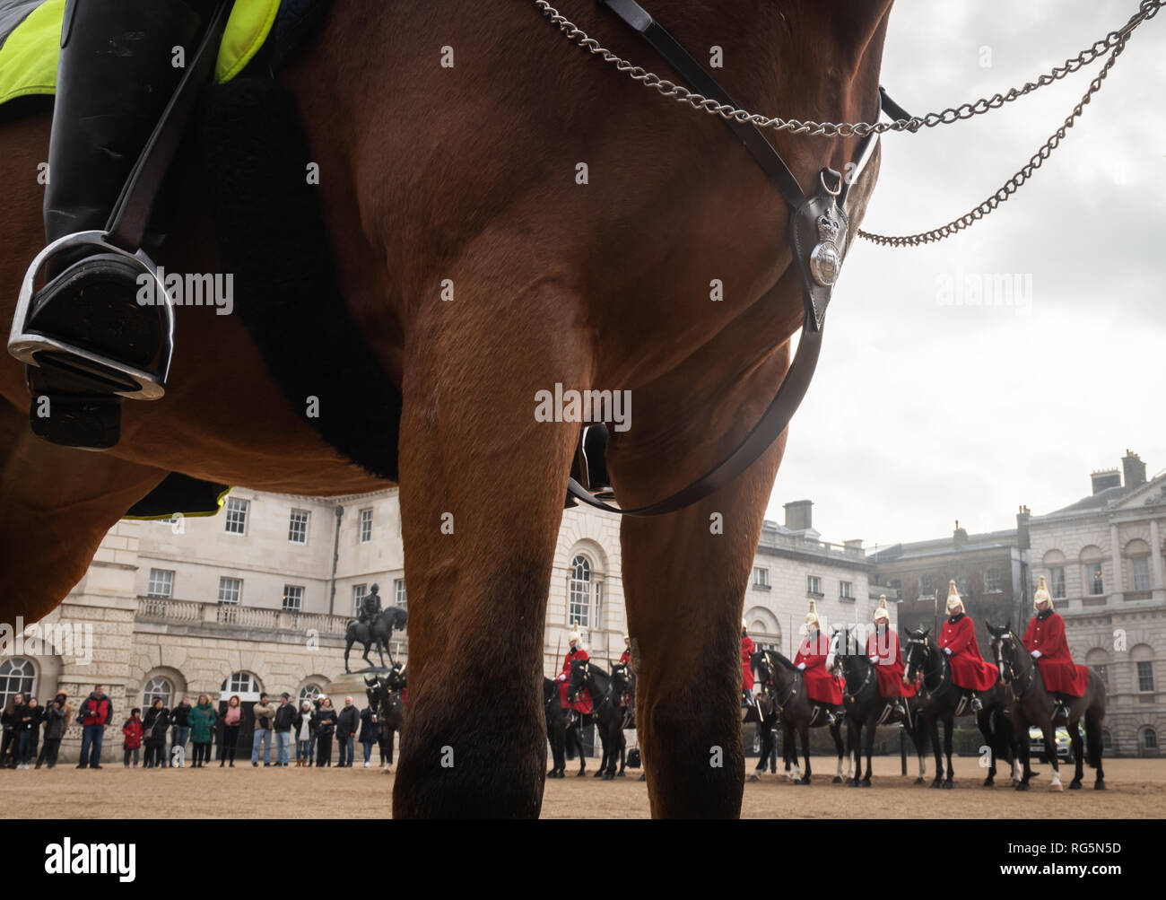 Lifeguard of the queens guard hi-res stock photography and images - Alamy