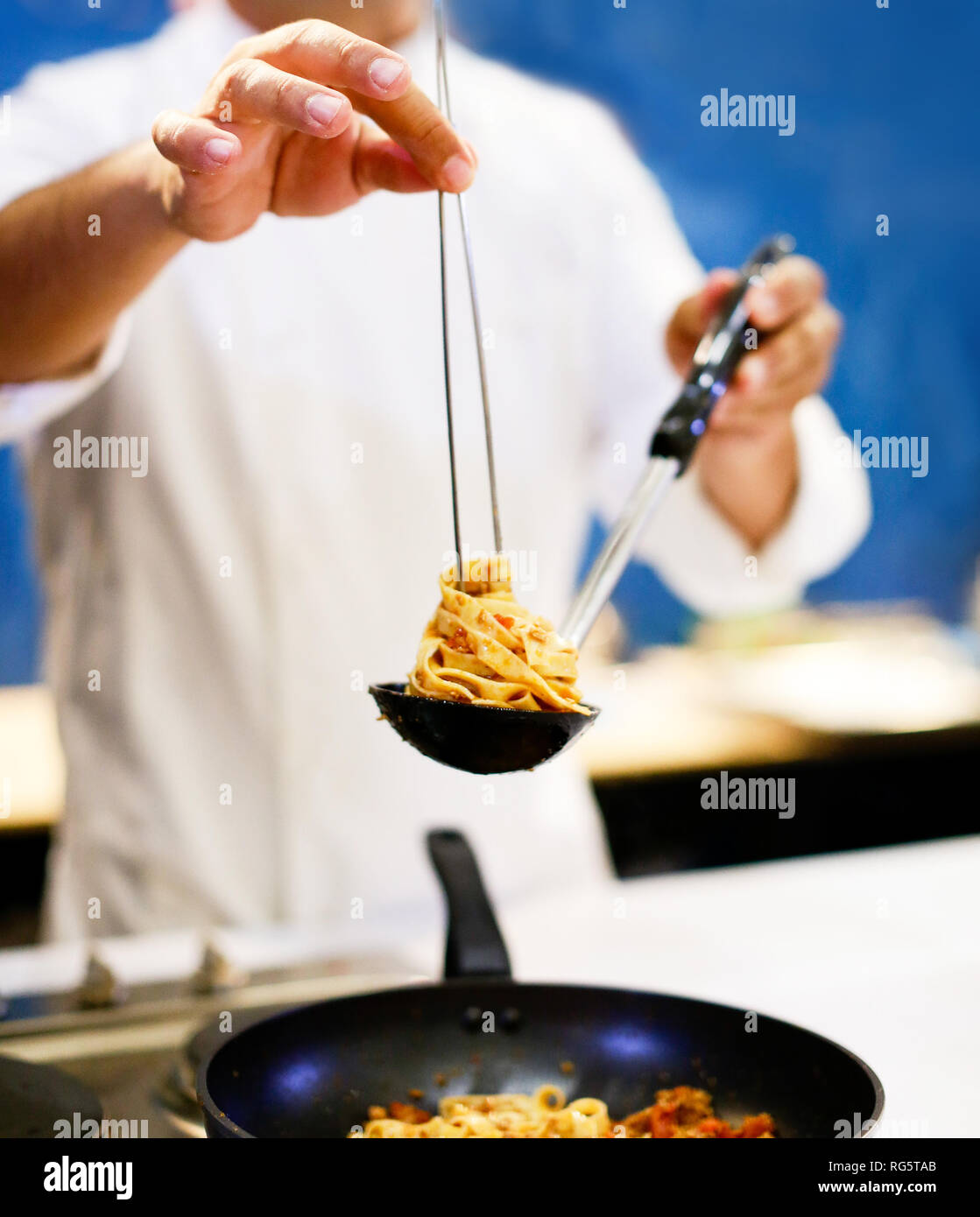 Italian carbonara pasta cuisine chef hi-res stock photography and ...
