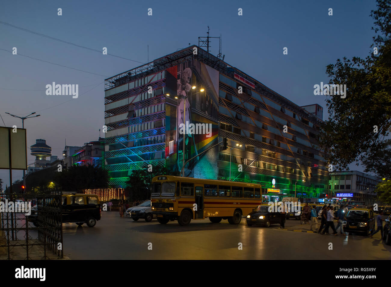 Churchgate station building mumbai maharashtra hi-res stock photography ...