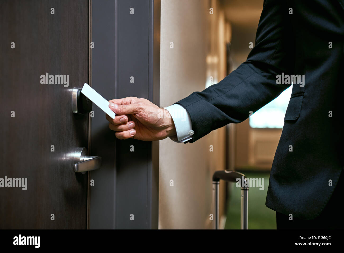 Close up hand using keycard hi-res stock photography and images - Alamy