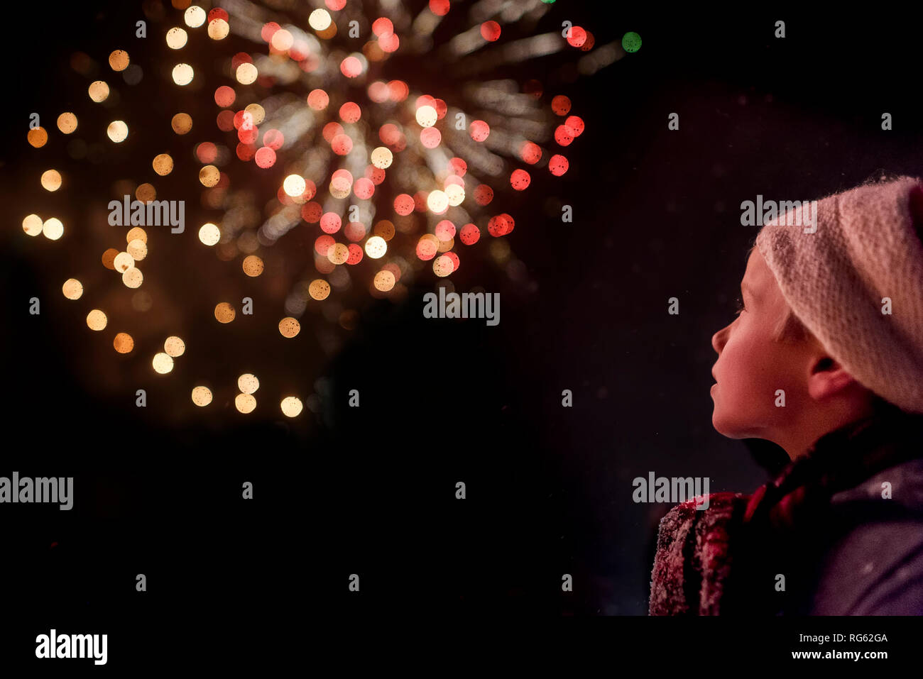 Public firework display hi-res stock photography and images - Alamy