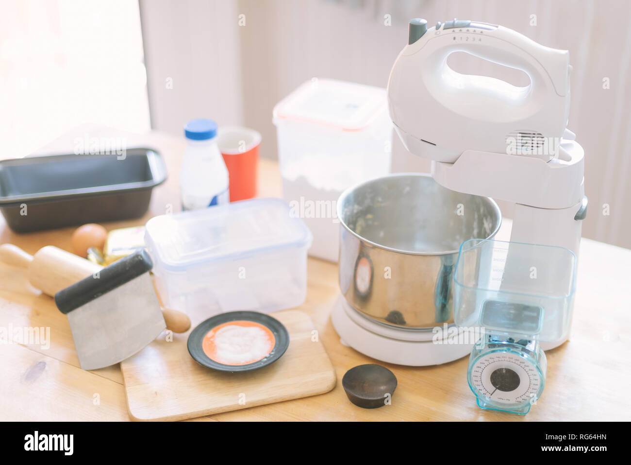 Bakery tool hi-res stock photography and images - Alamy