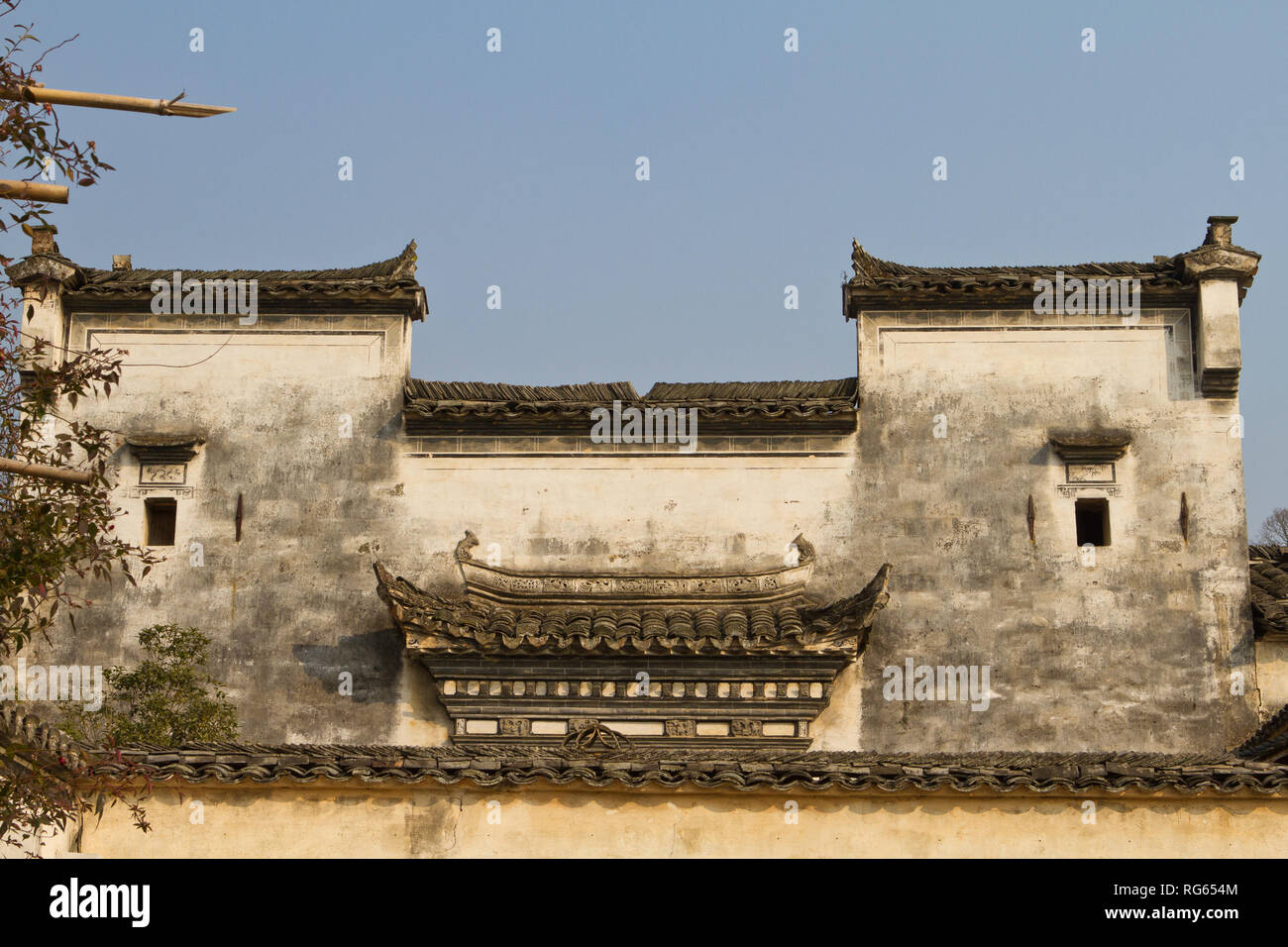 Hui zhou roof in China Stock Photo - Alamy