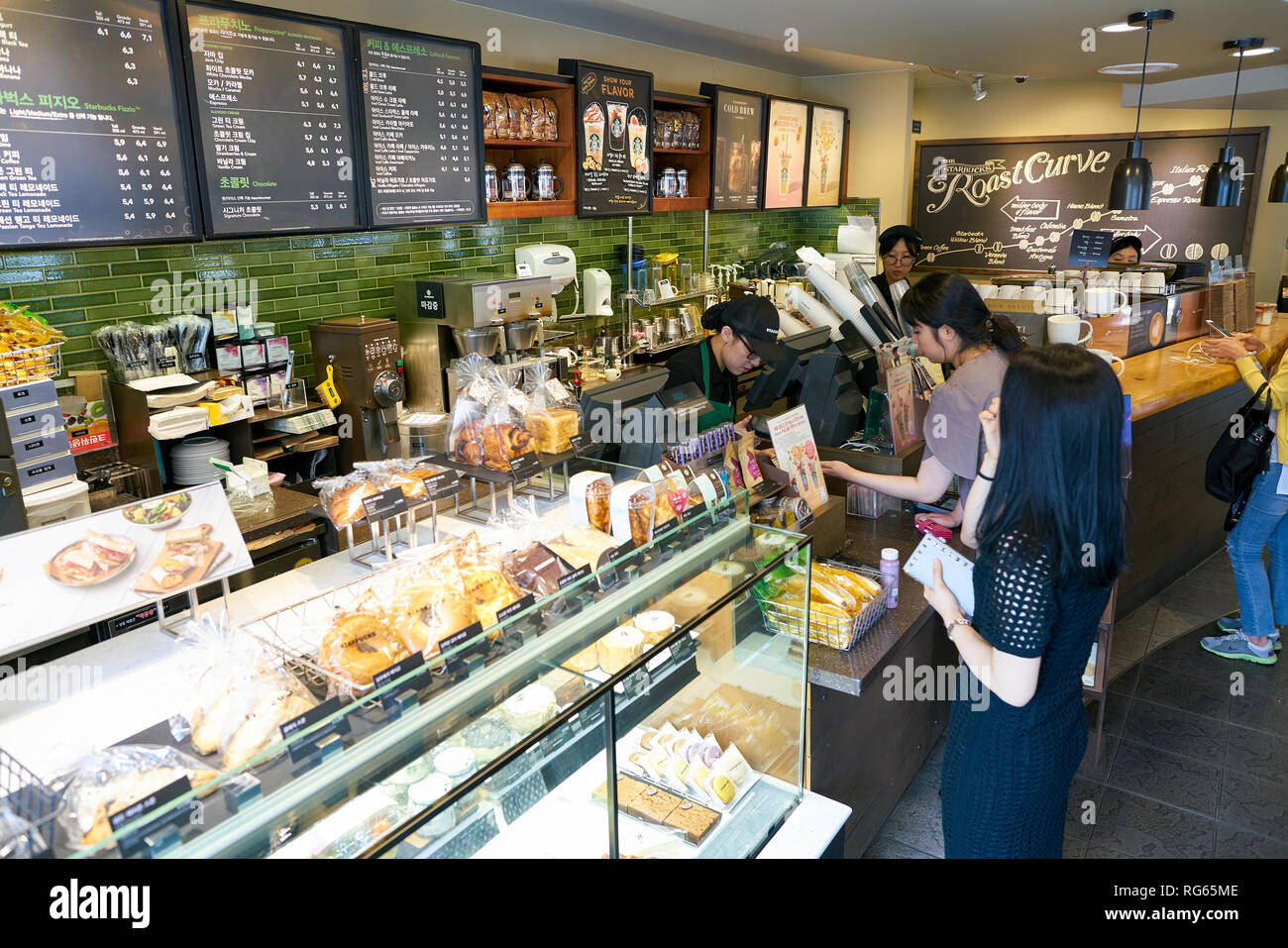 Order counter display case hi-res stock photography and images - Alamy