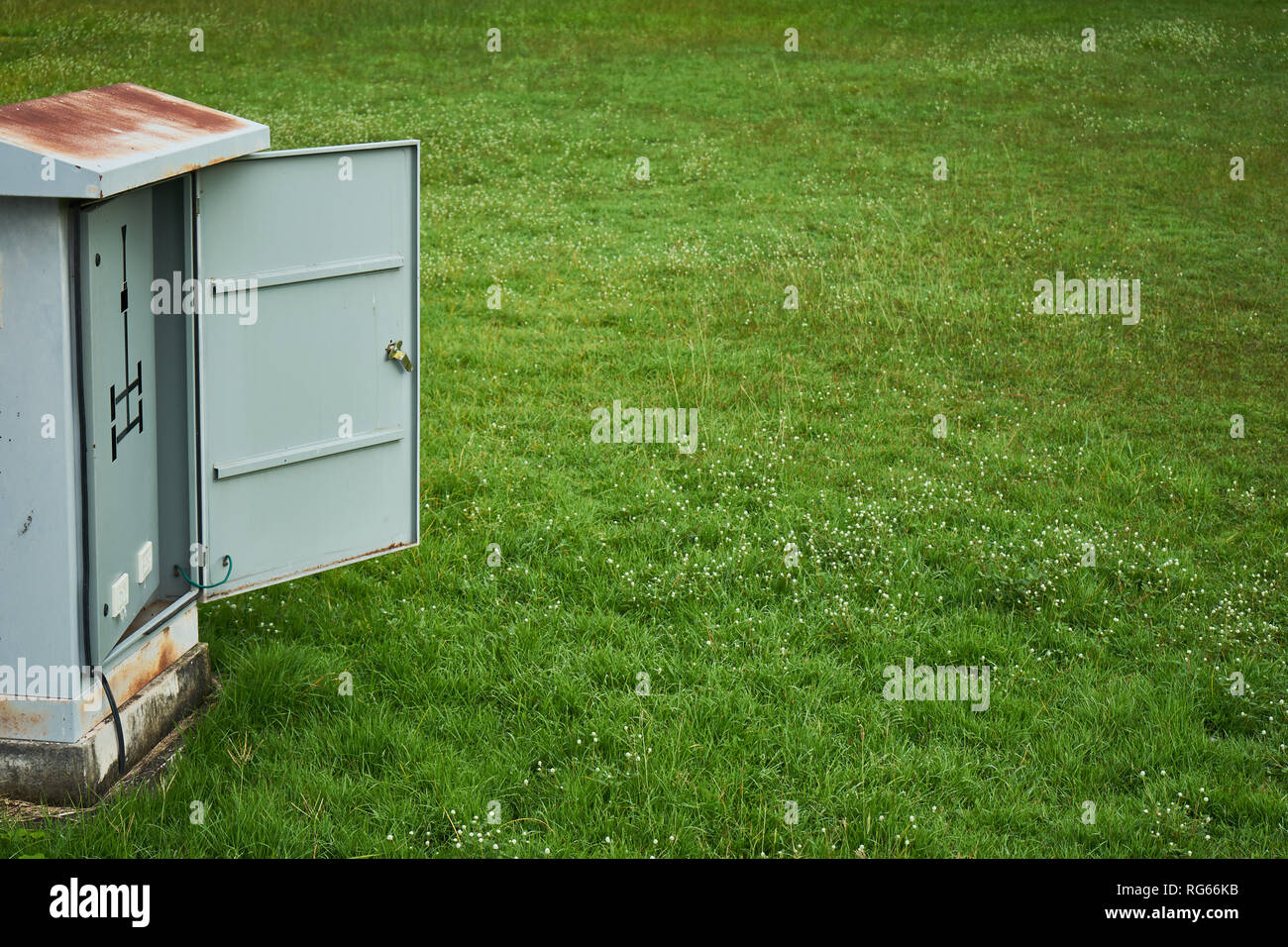 Electrical control box Stock Photo - Alamy