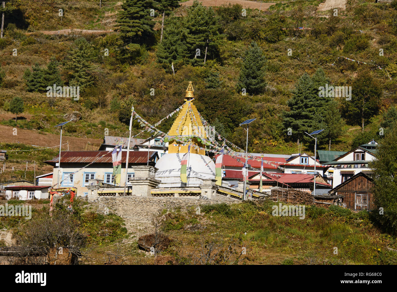 Everest monastery hi-res stock photography and images - Alamy