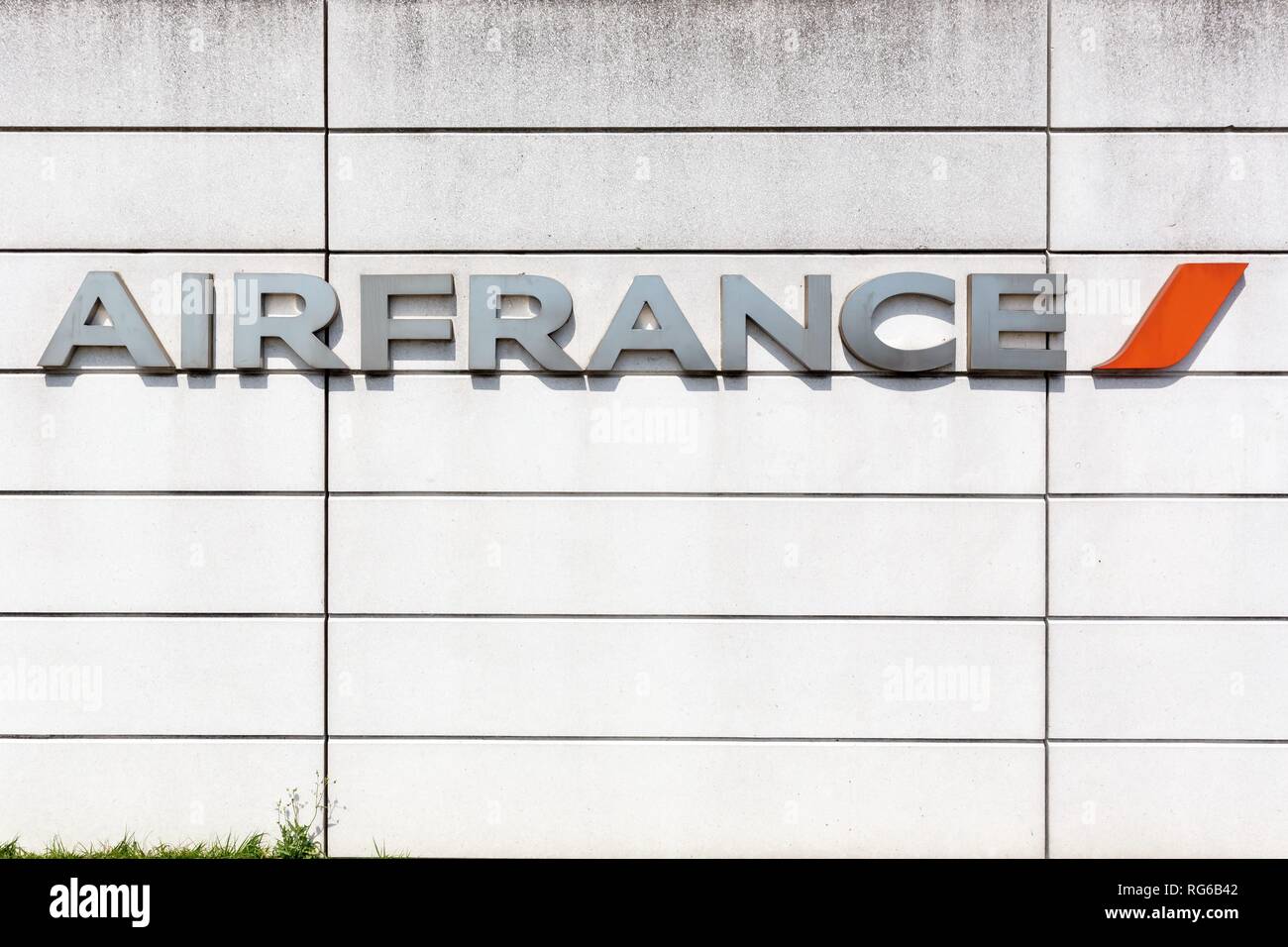 Roissy logo hi-res stock photography and images - Alamy
