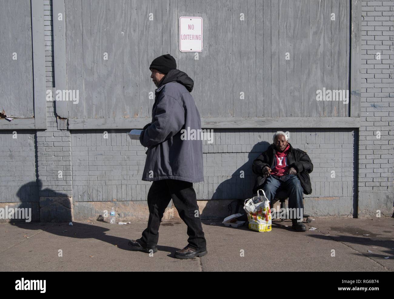 Two homeless men hi-res stock photography and images - Alamy