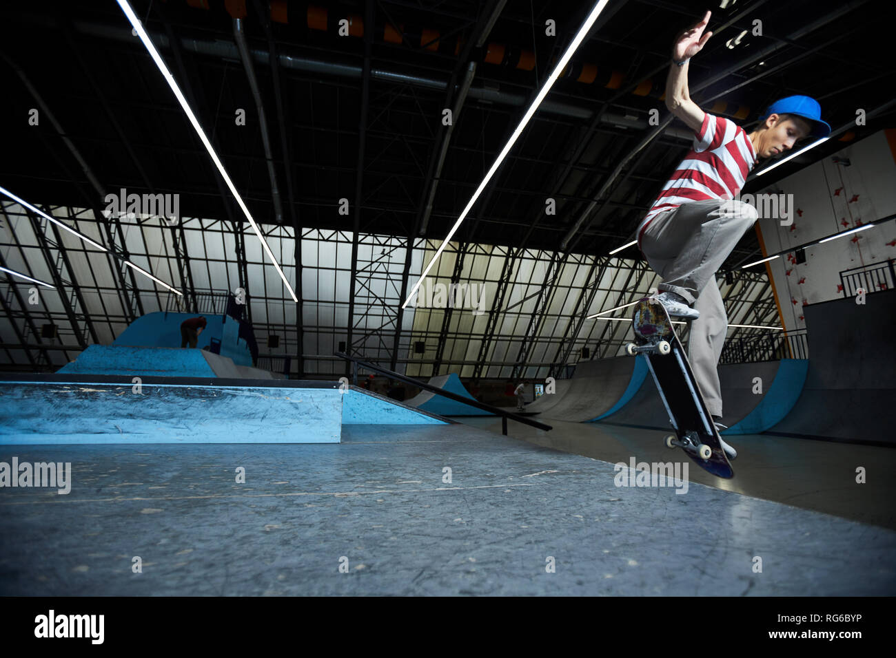 Skilled jump hi-res stock photography and images - Alamy