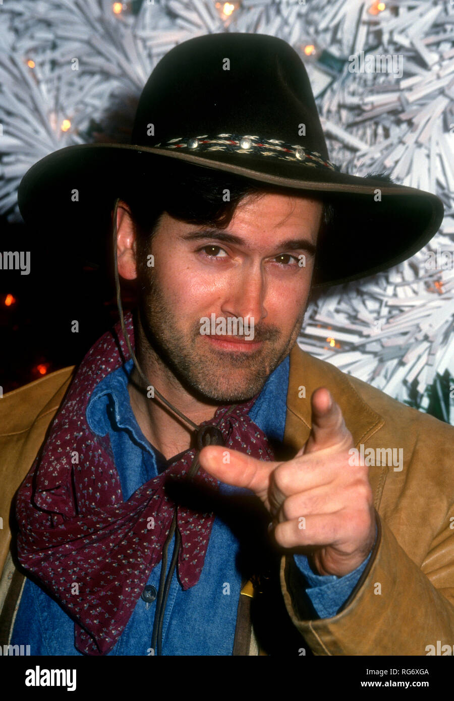 HOLLYWOOD, CA - NOVEMBER 28: Actor Bruce Campbell attends the 62nd ...