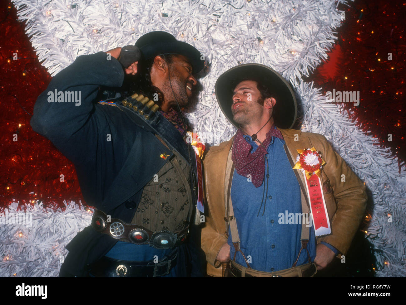 HOLLYWOOD, CA - NOVEMBER 28: Actor Julius Carry and actor Bruce ...