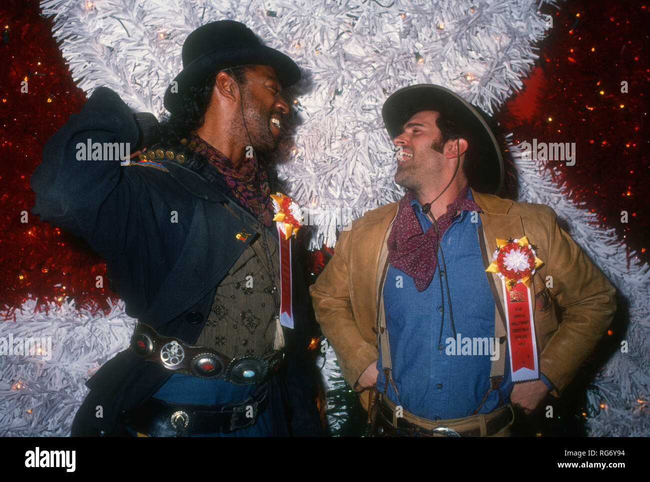 HOLLYWOOD, CA - NOVEMBER 28: Actor Julius Carry and actor Bruce ...