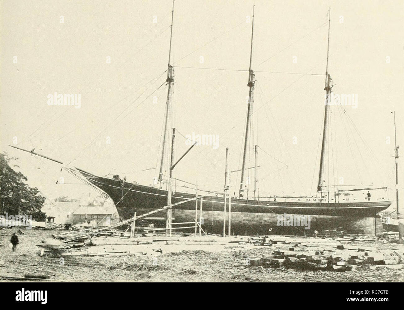 3 masted schooner hi-res stock photography and images - Alamy