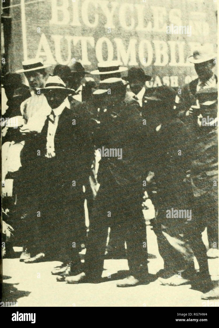 Transcontinental automobile trip hi-res stock photography and images ...