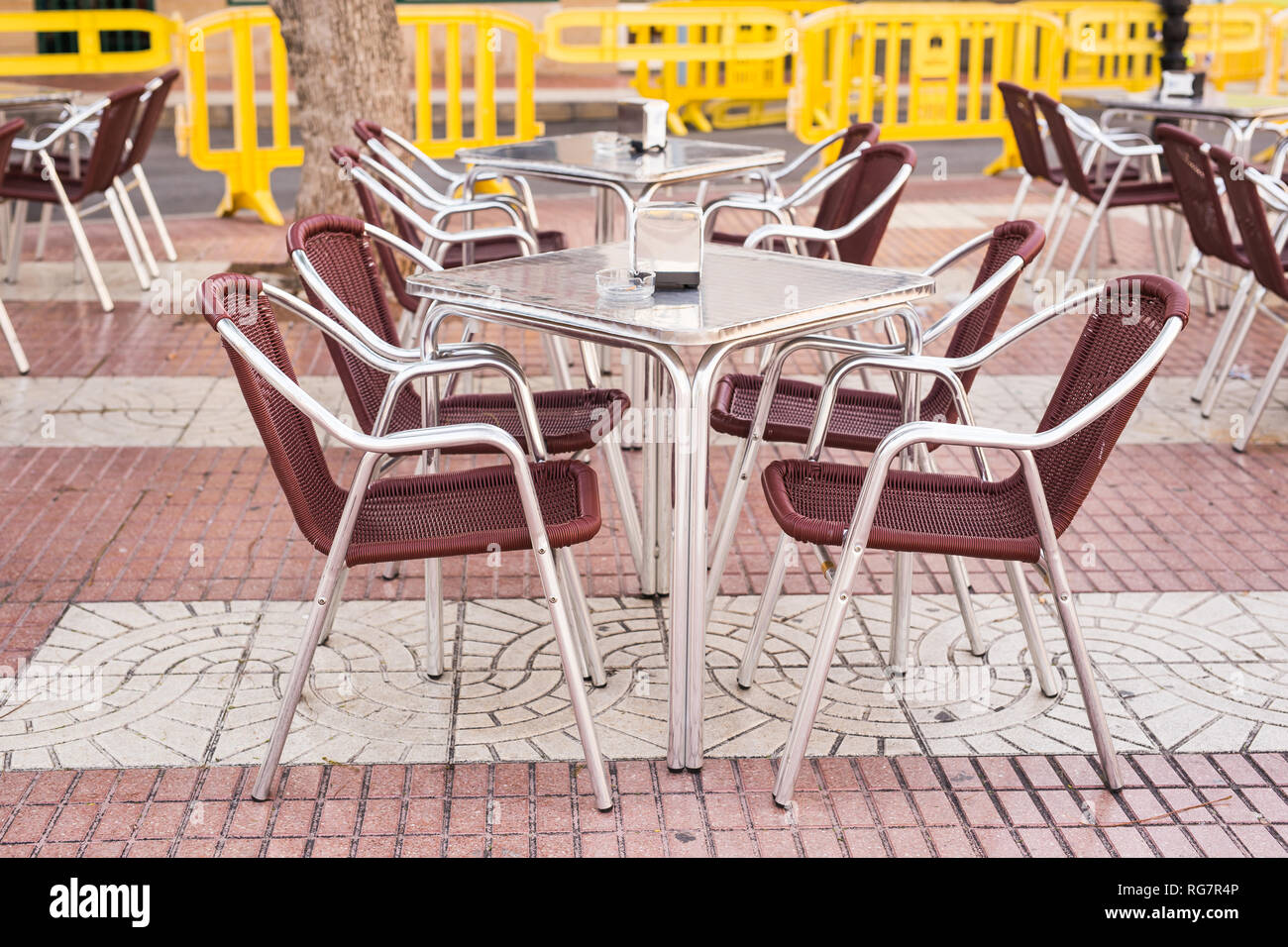 Cafe, coffee shop, tavern and restaurant concept - Outdoor street cafe ...