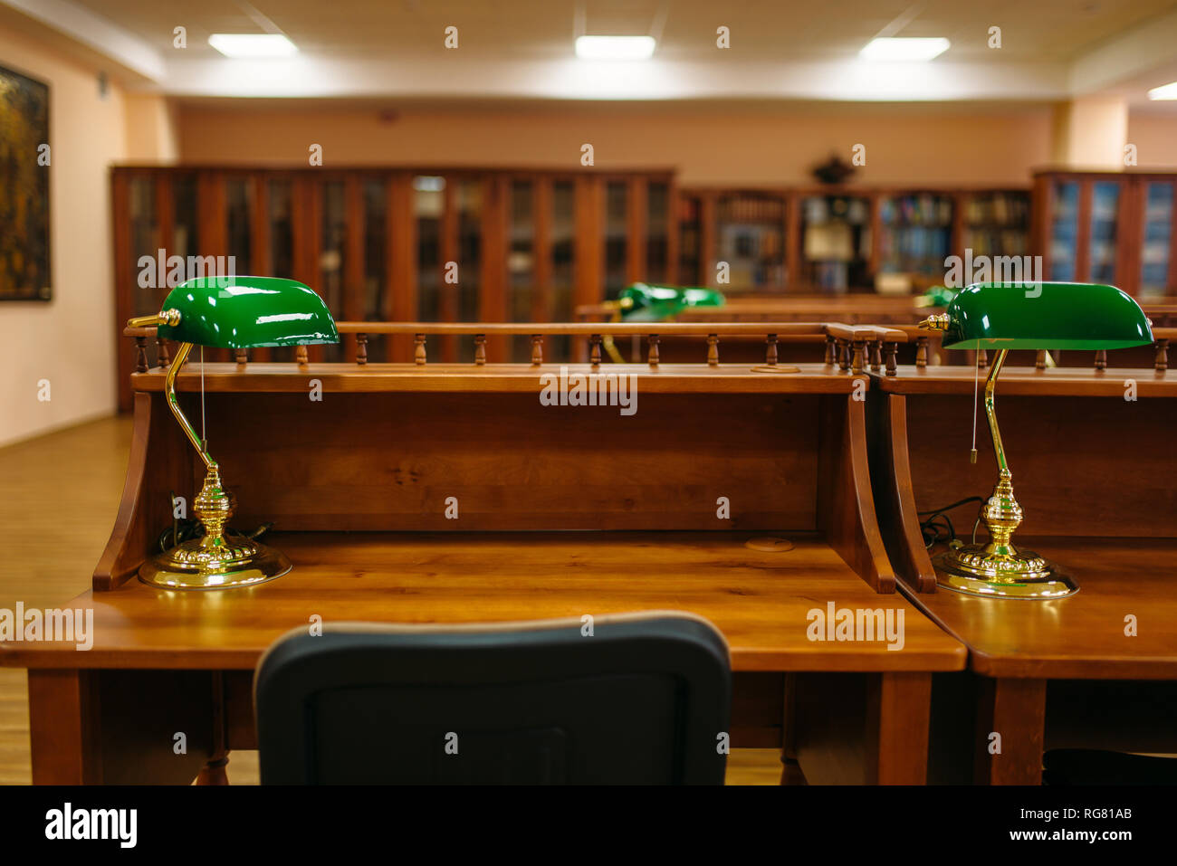 Reading room rows table hi-res stock photography and images - Alamy