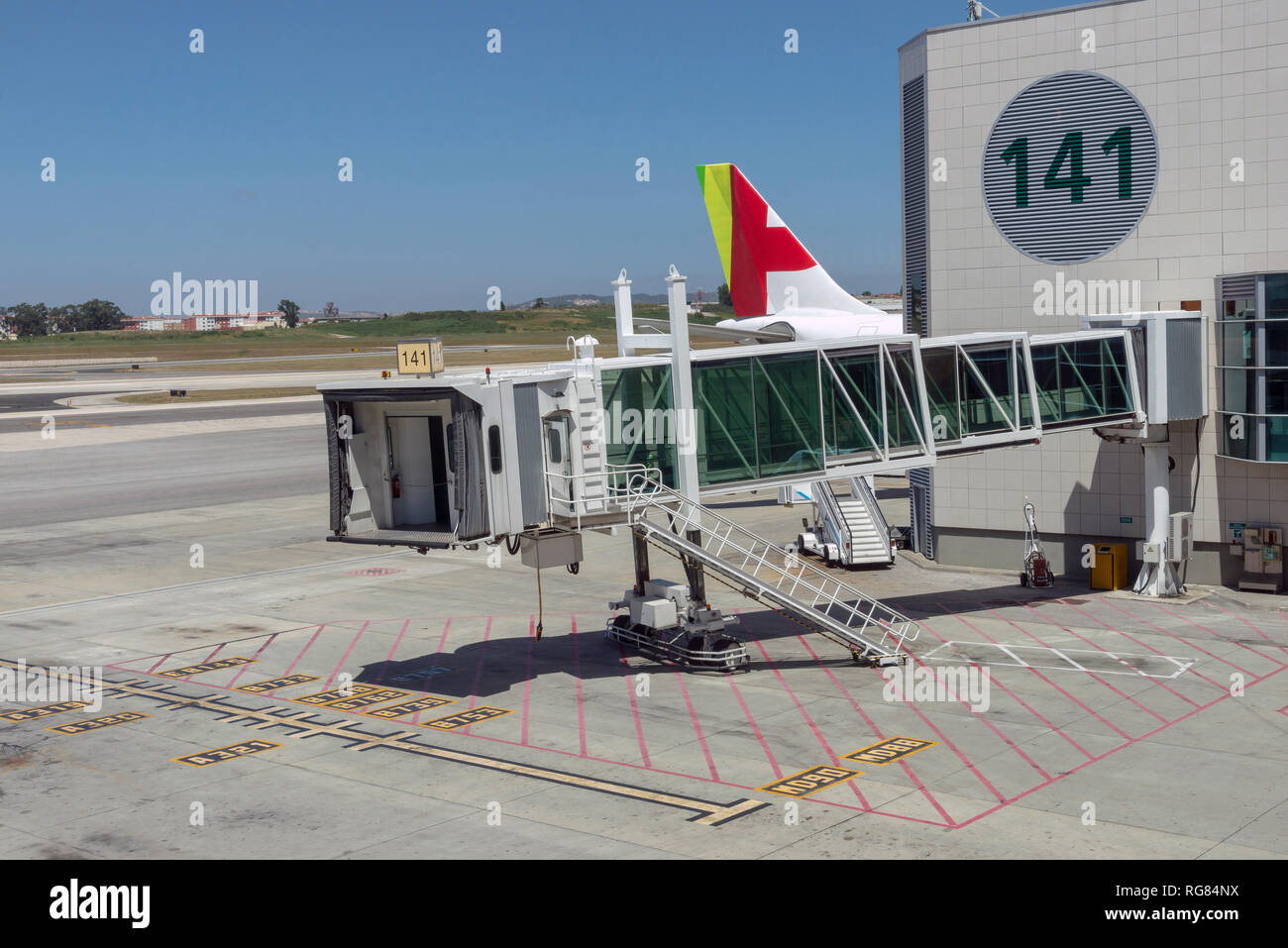 Jetway equipment used for passengers boarding and alighting aircraft ...