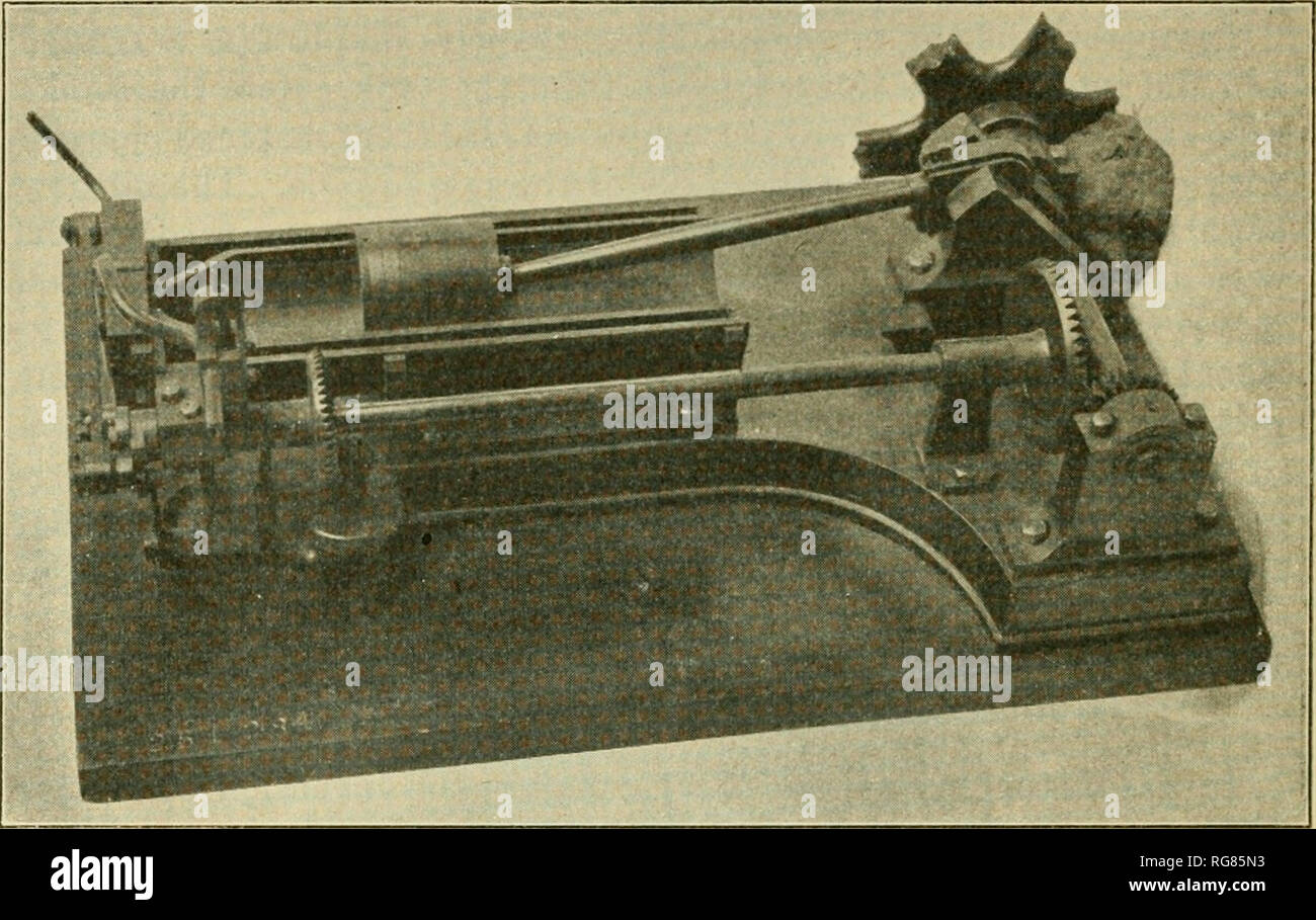 Single cylinder four stroke engine hi-res stock photography and images ...