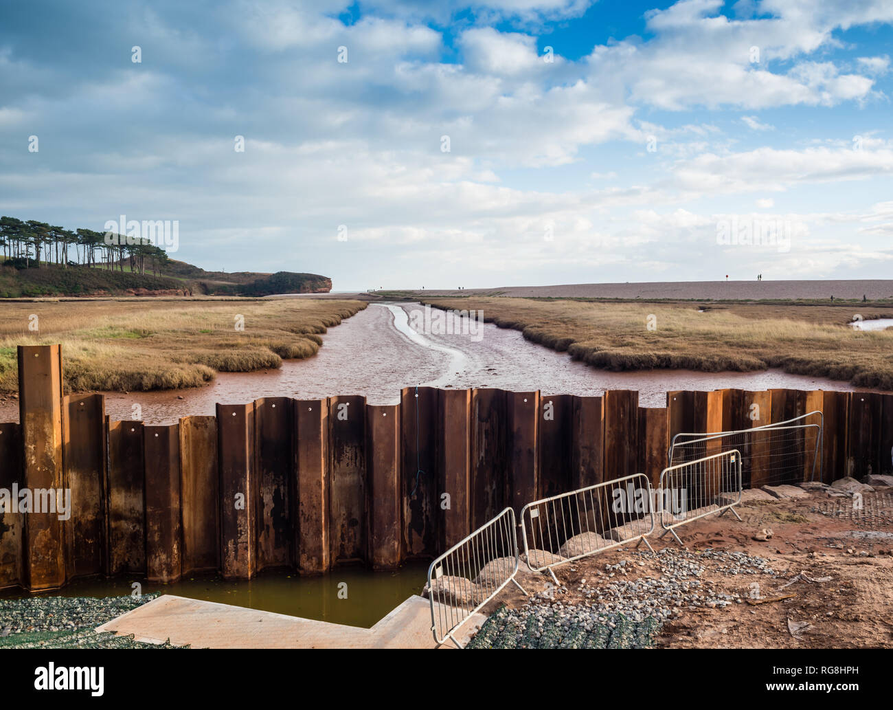 Otter estuary coast path winter hi-res stock photography and images - Alamy