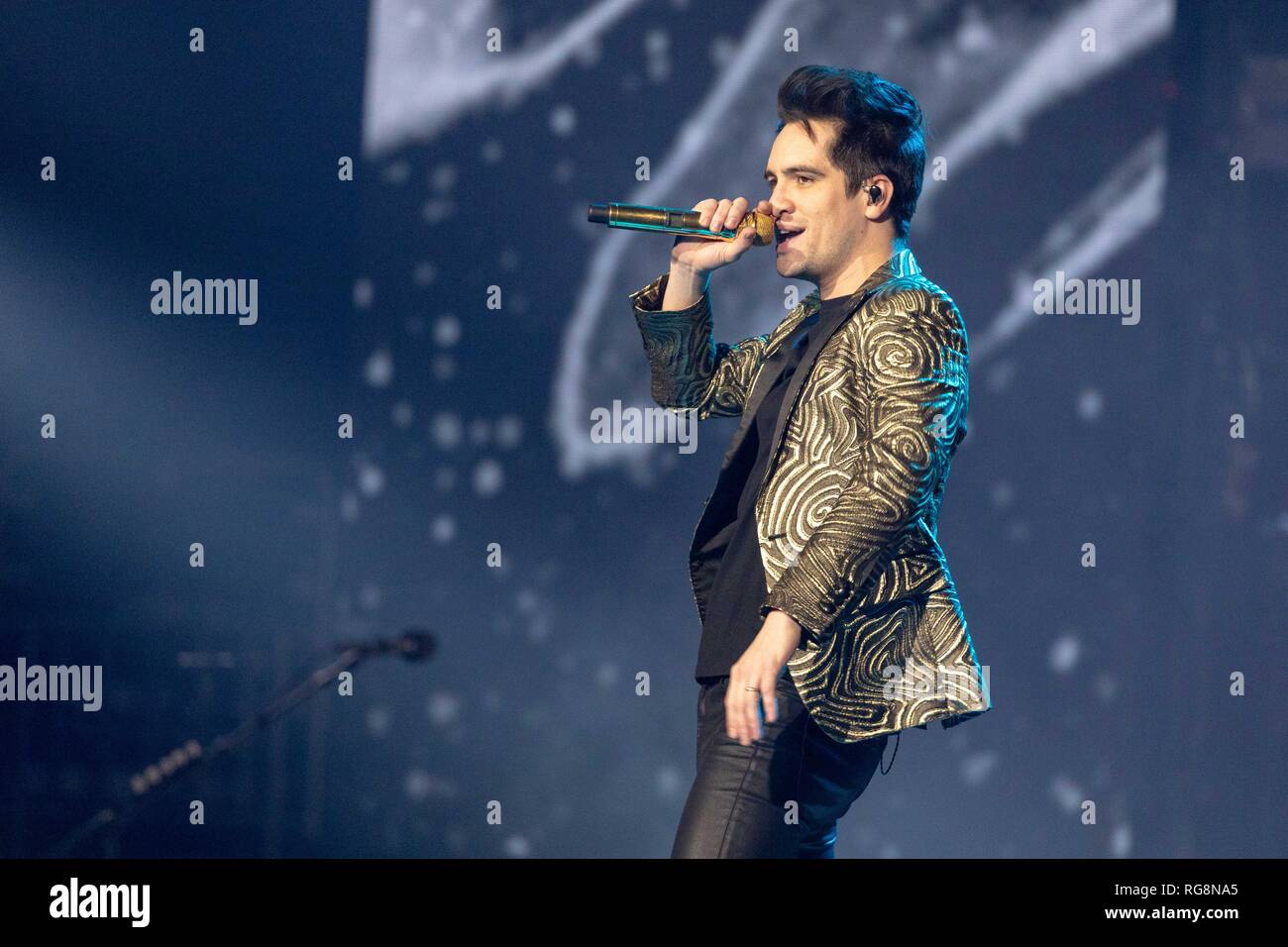 Milwaukee, Wisconsin, USA. 27th Jan, 2019. BRENDON URIE of Panic! at ...