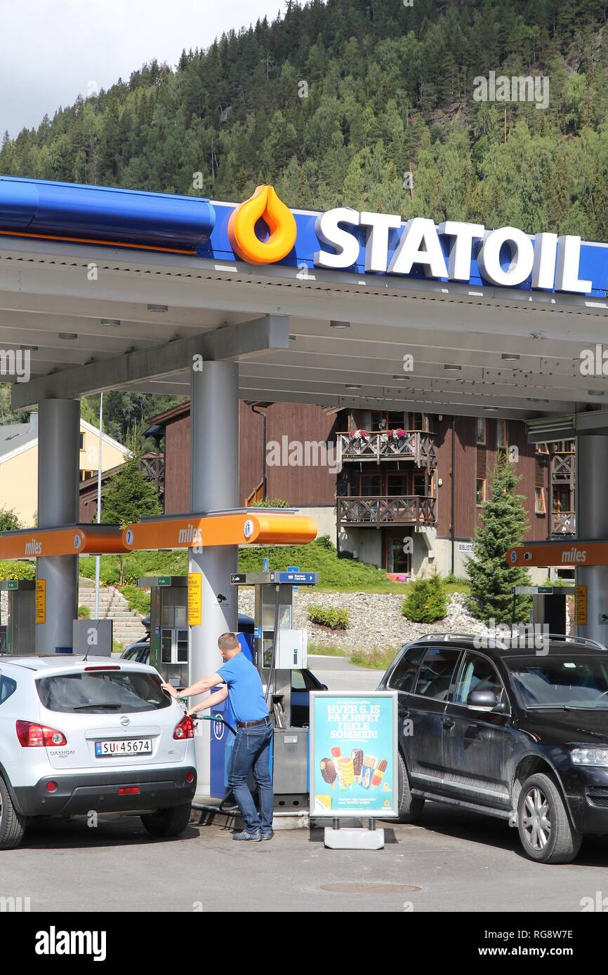 Petrol station norway hi-res stock photography and images - Alamy
