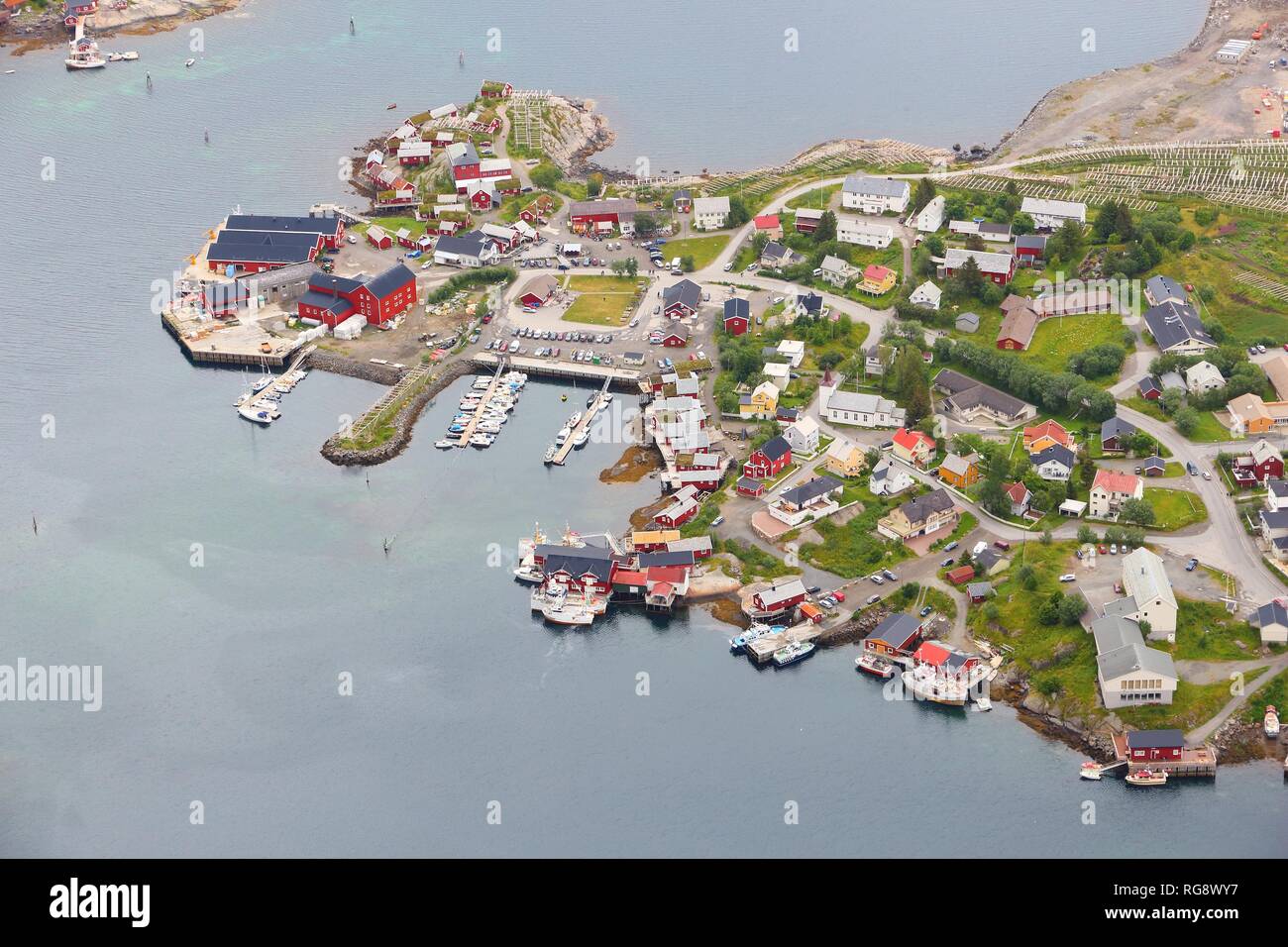 Lofoten archipelago in Norway. Reine fishing village in Moskenesoya ...