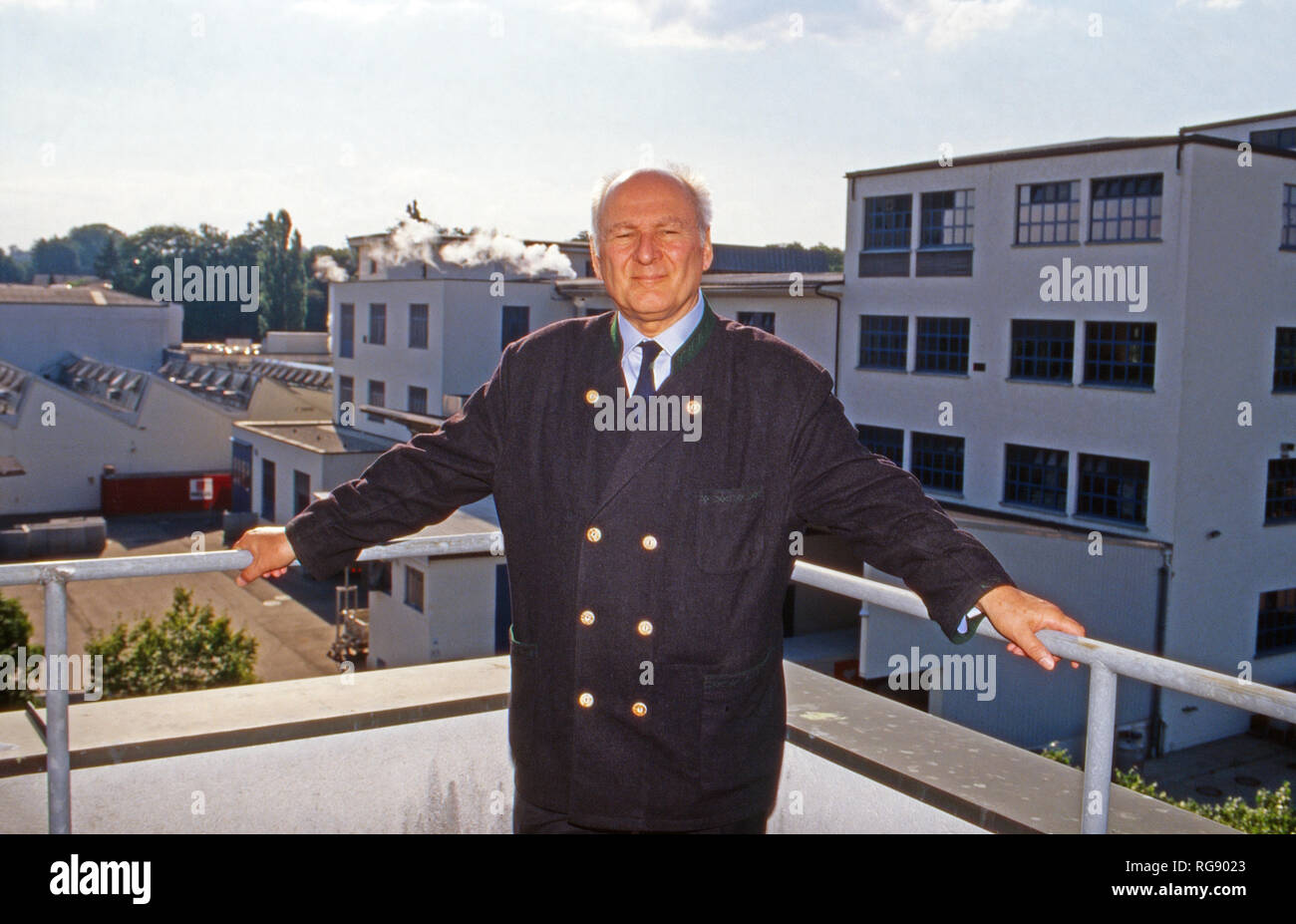 Unternehmer Claus Hipp vor den Hipp Werken in Pfaffenhofen, Deutschland ...