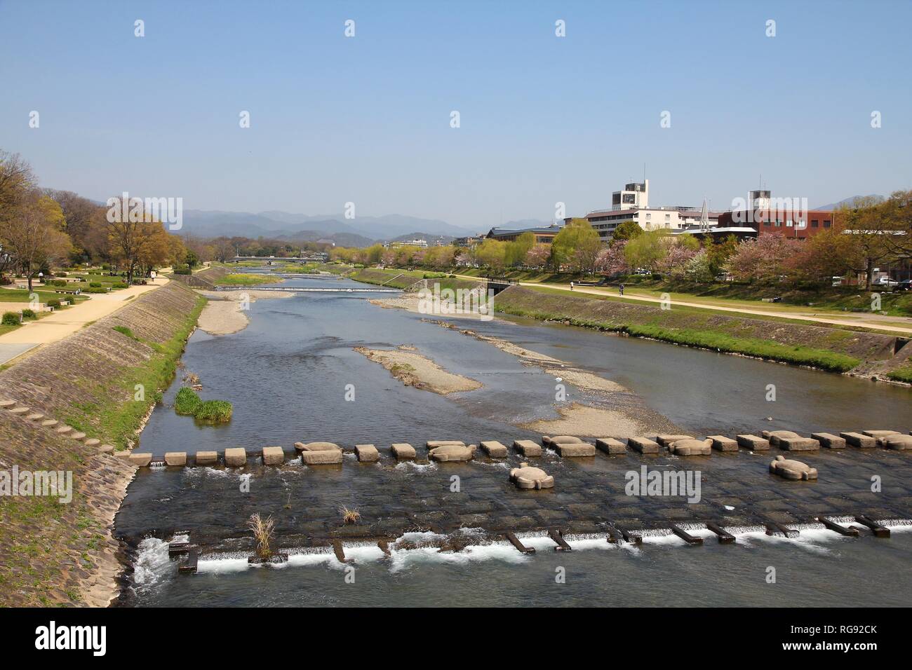 Cityscape kyoto kamo river hi-res stock photography and images - Alamy