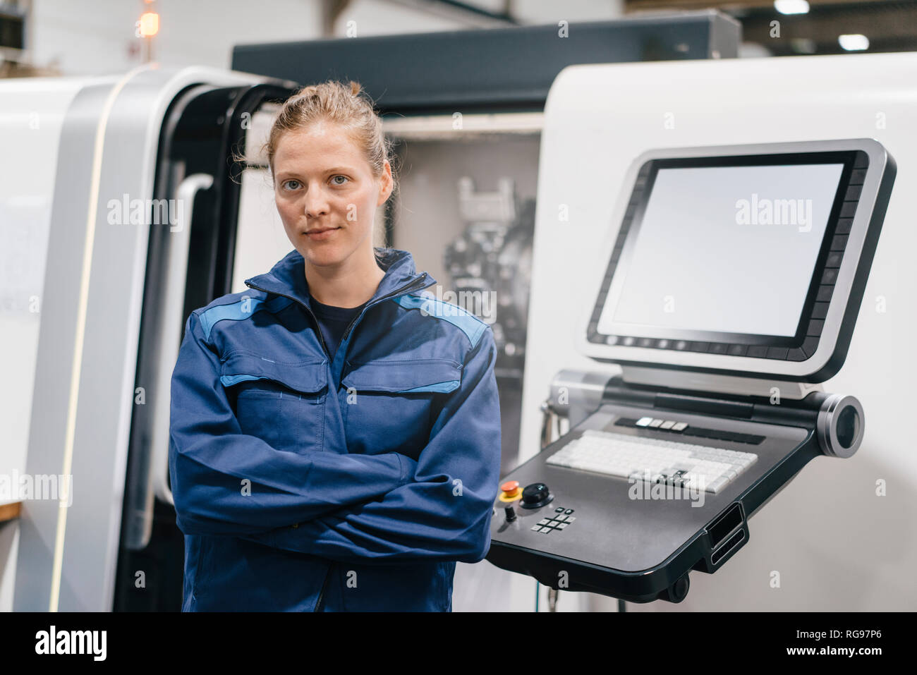 Young skilled workers hi-res stock photography and images - Alamy