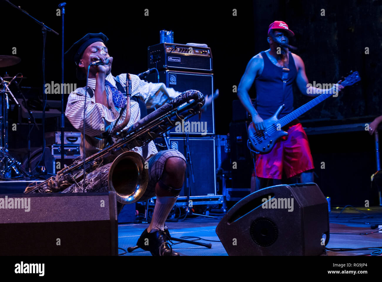 Fishbone band hi-res stock photography and images - Alamy