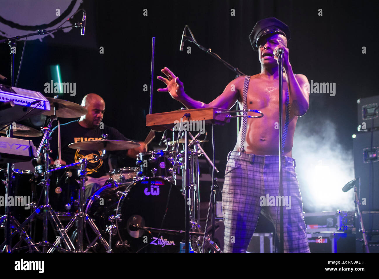 Fishbone hi-res stock photography and images - Alamy