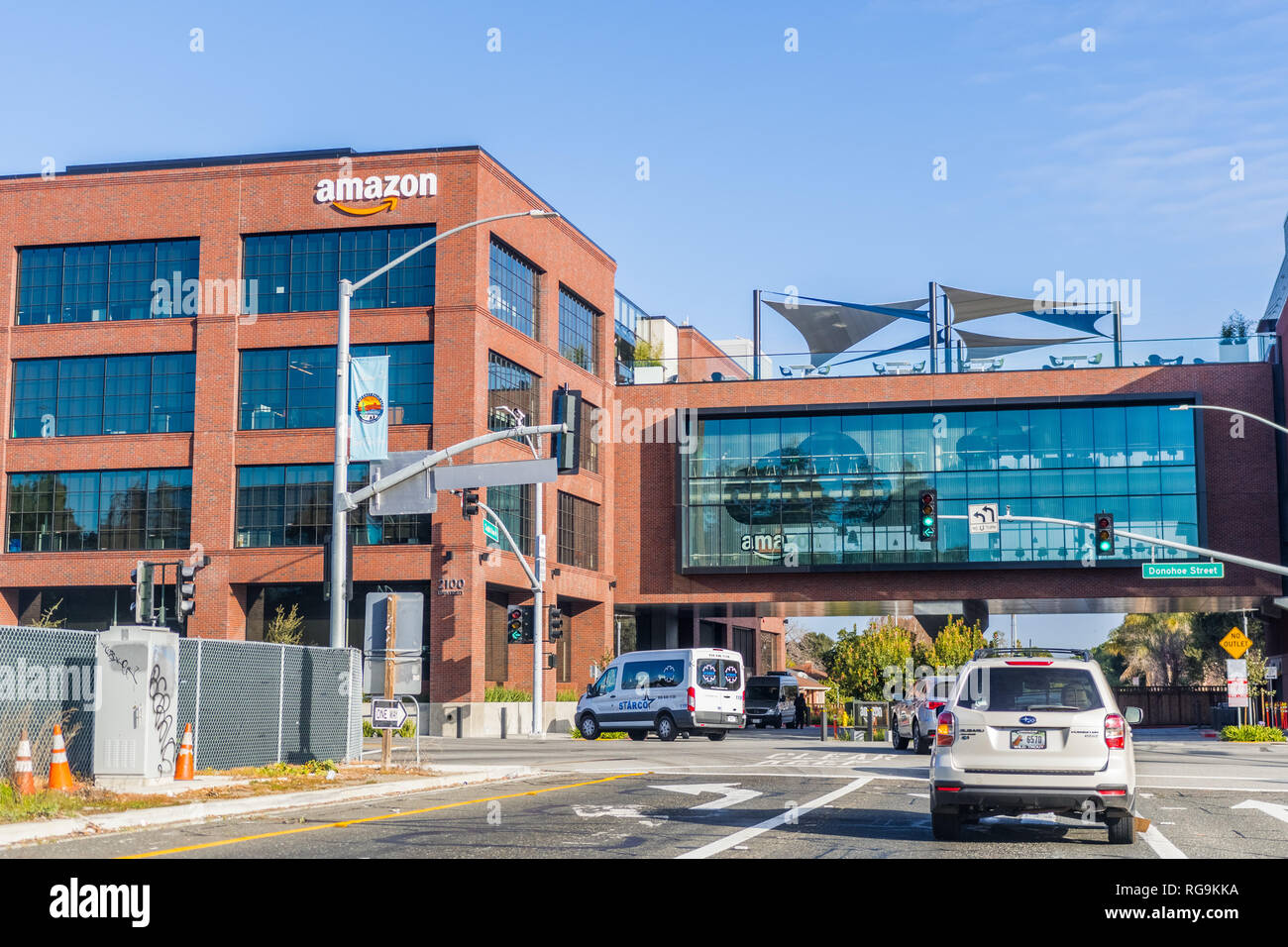 February 20, 2018 East Palo Alto / CA / USA - Amazon office building ...