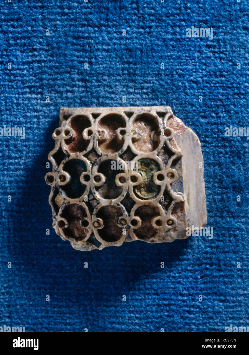 Champlevé ovals & 8s: Nimrud Ivory from Room SW37 Fort Shalmaneser ...