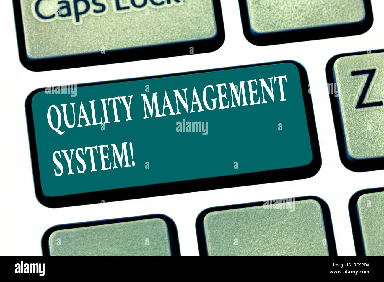 Writing note showing Quality Management System. Business photo ...