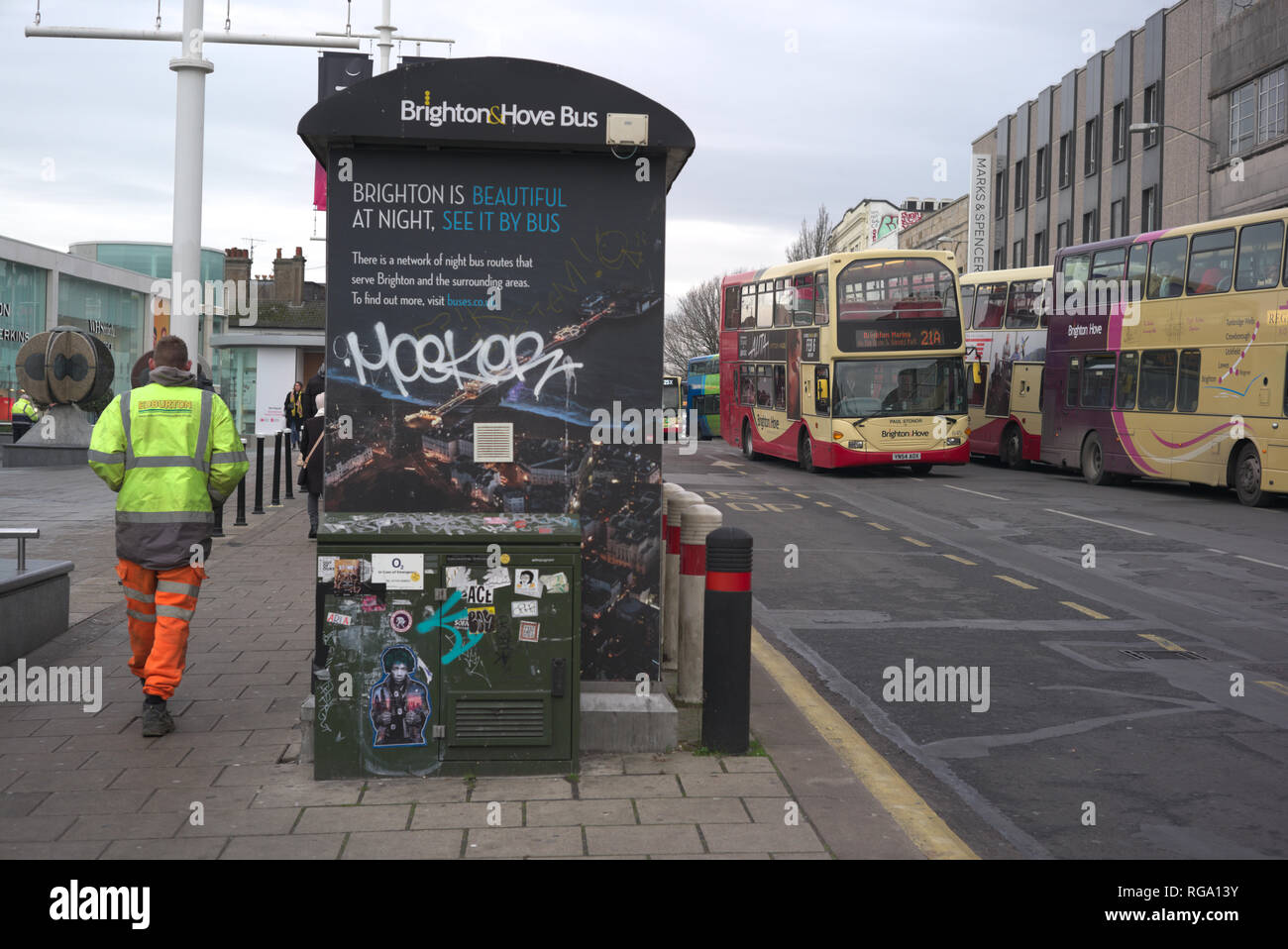 Brighton bus stop hi-res stock photography and images - Alamy