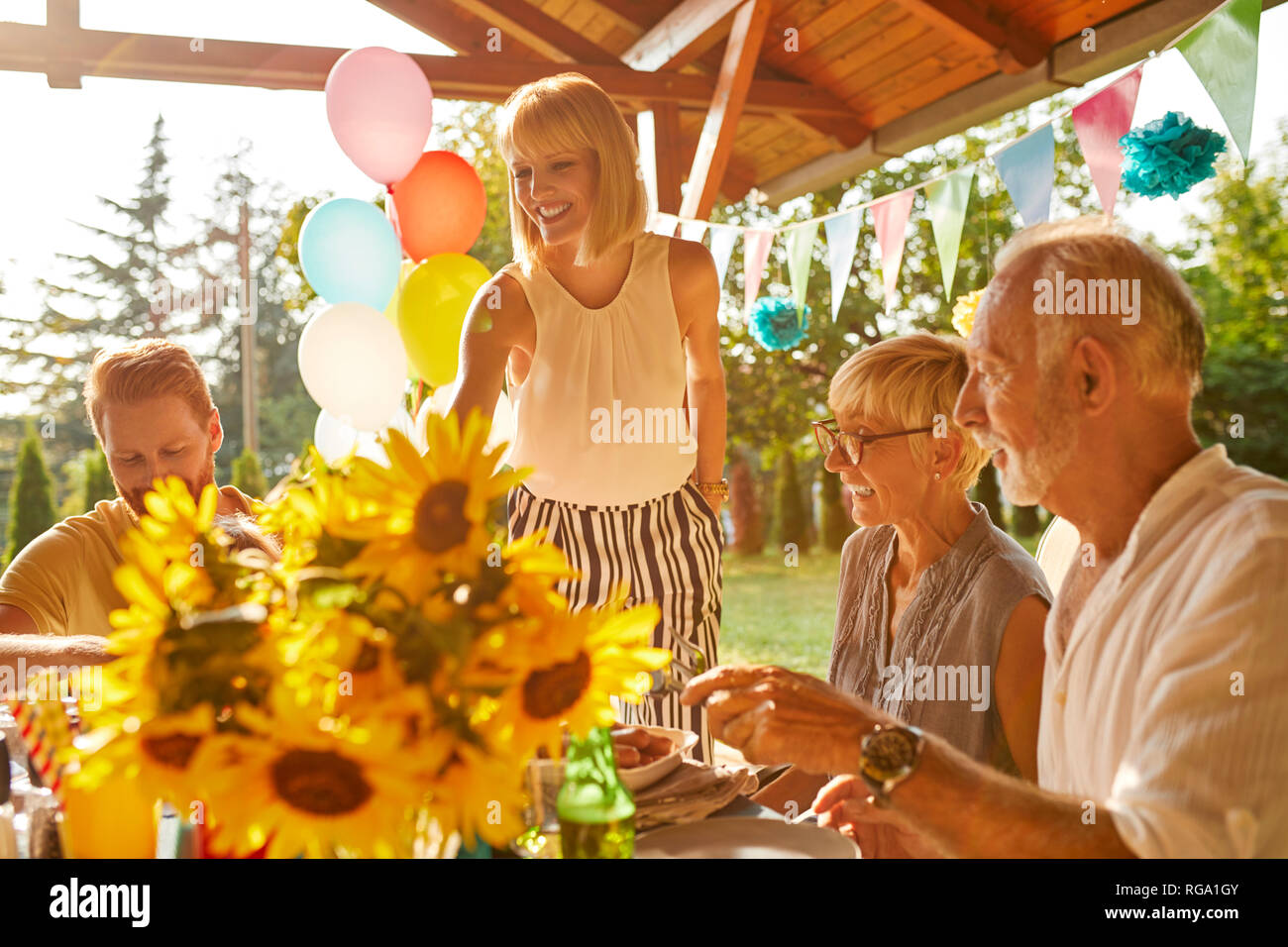 Happy parties hi-res stock photography and images - Alamy