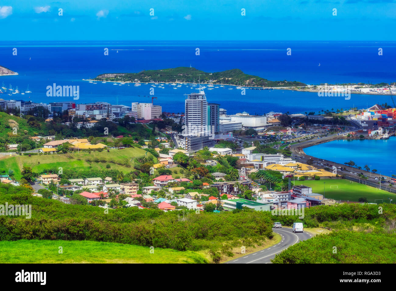 Cityview new caledonian barrier reef hi-res stock photography and ...
