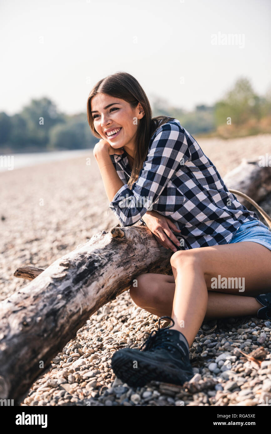 Sitting log hi-res stock photography and images - Alamy