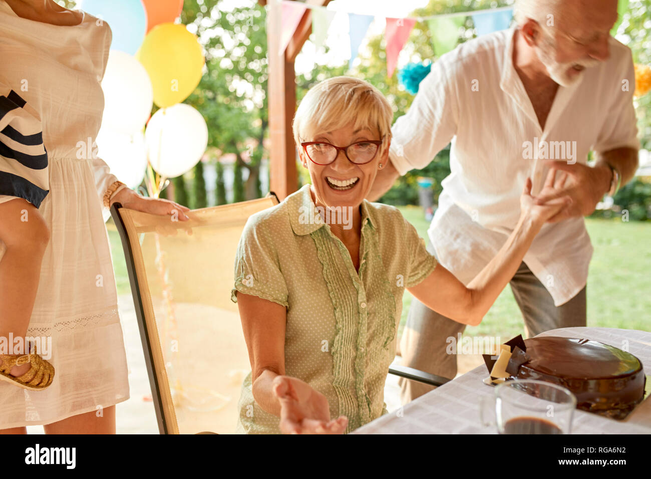 Older women party hi-res stock photography and images - Alamy