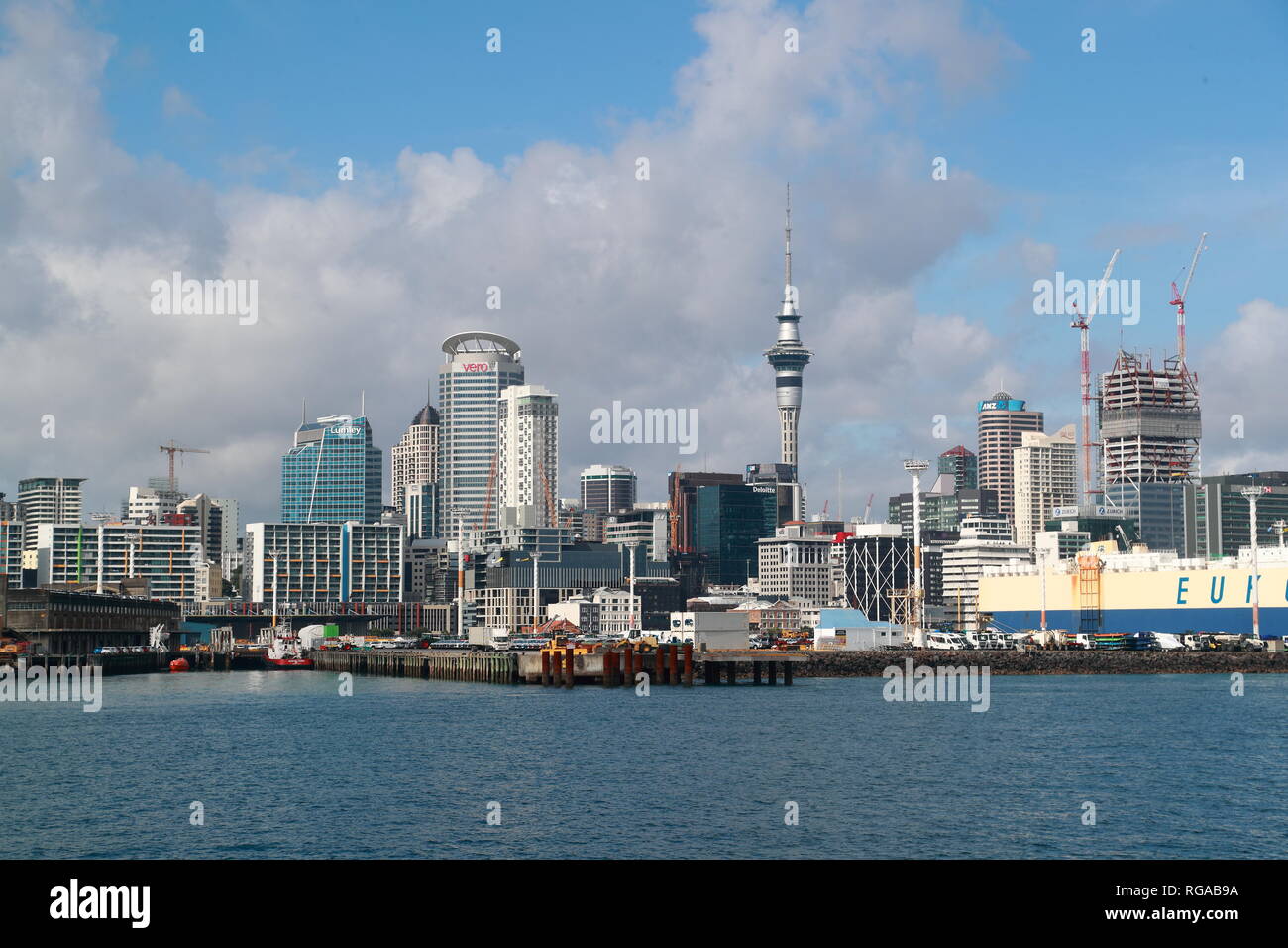 Queens wharf waterfront auckland new hi-res stock photography and ...