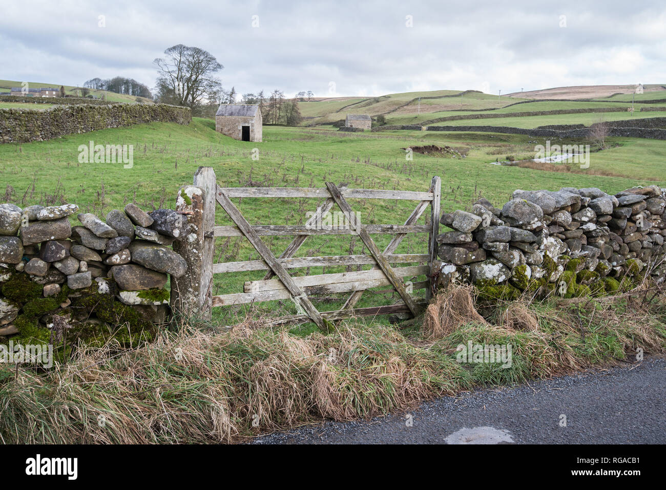 Long preston hi-res stock photography and images - Alamy